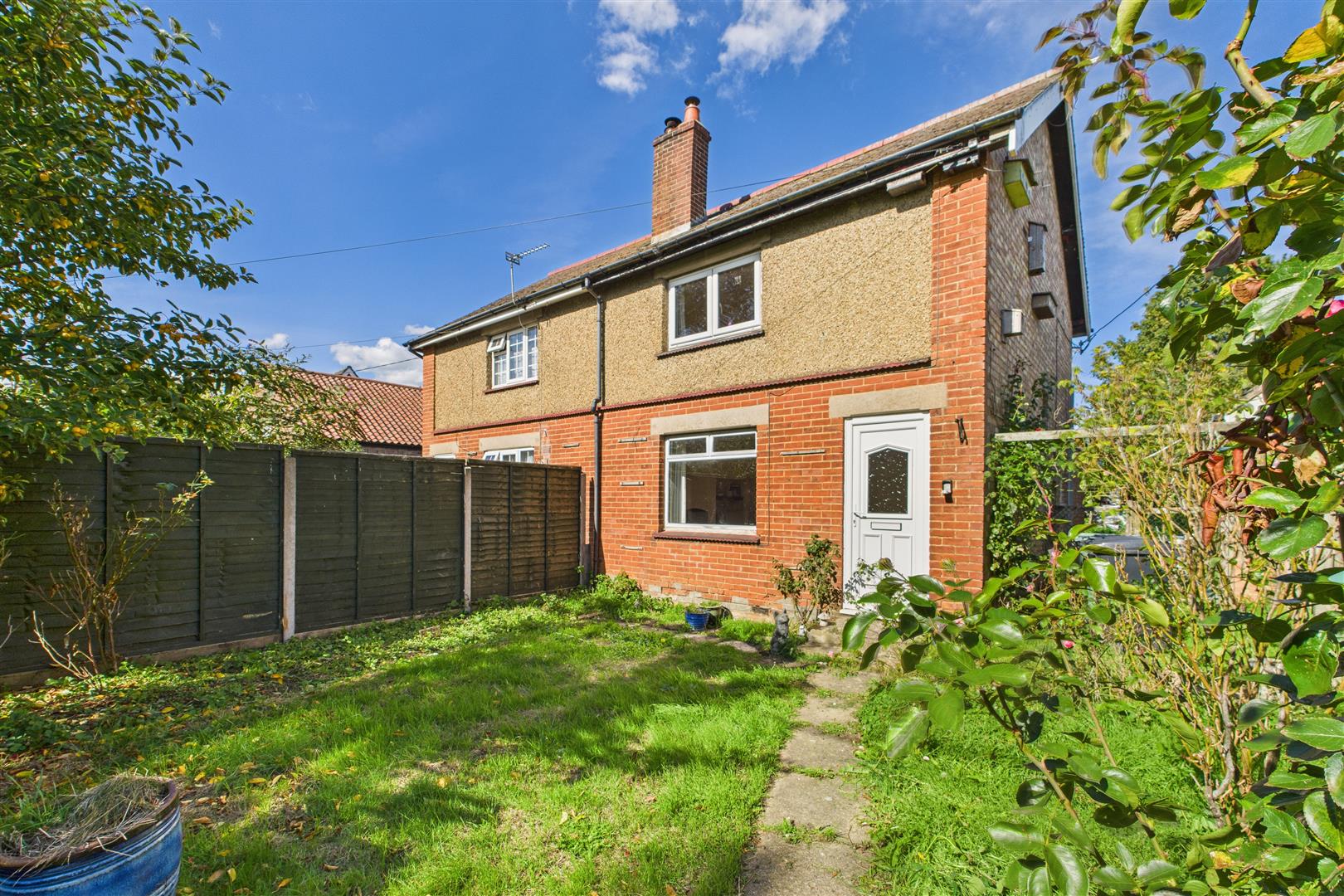 3 Bed, 1 Bath Property For Sale in Council Houses Harling Road, Great ...
